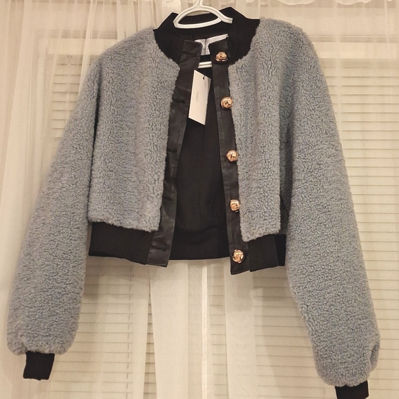 Jackets & Coats | Nwt Jules Kae Cropped Sherpa Jacket In Blue | Poshmark